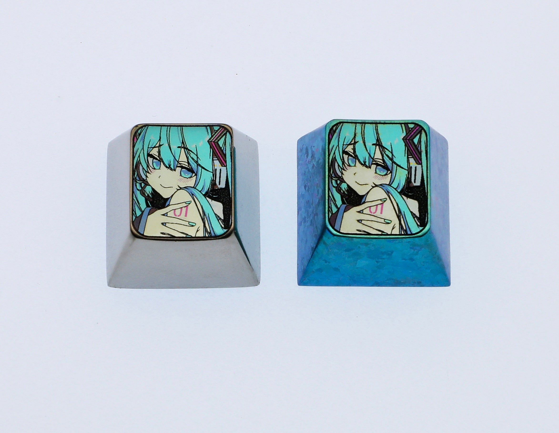 Hatsune Miku, 1U titanium alloy carved key cap, metal personalized key ...